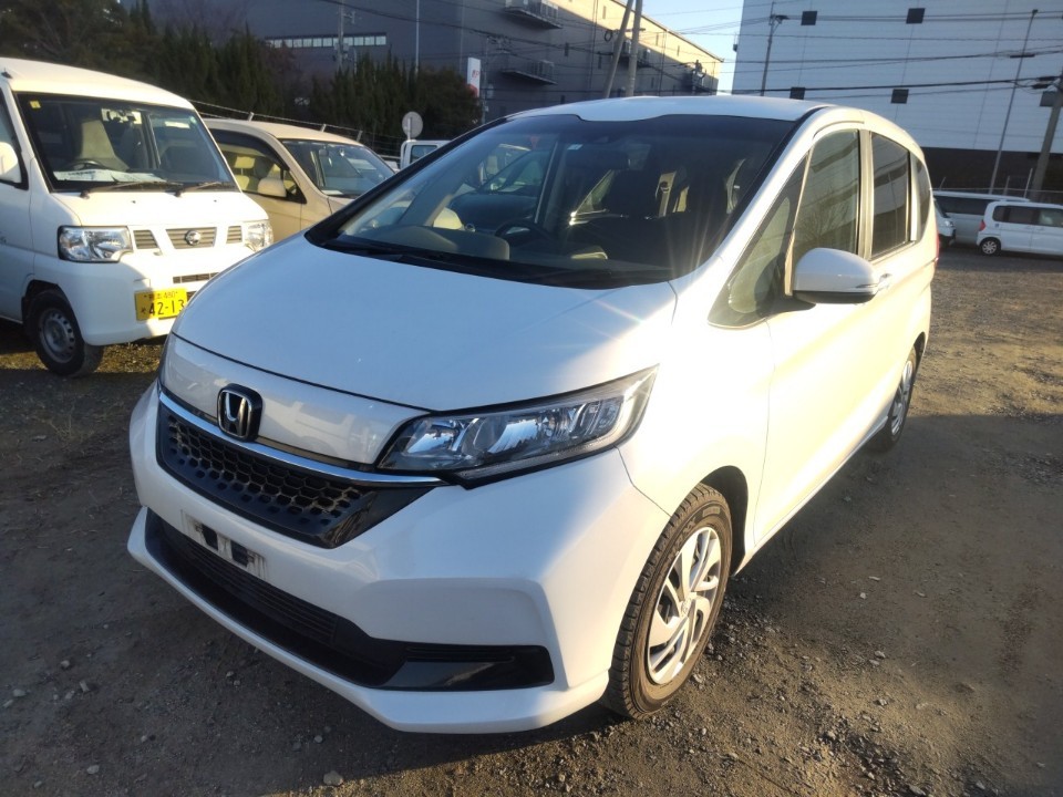 在庫車両一覧｜特選CARS市場