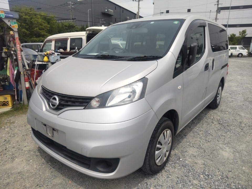 在庫車両一覧｜特選CARS市場